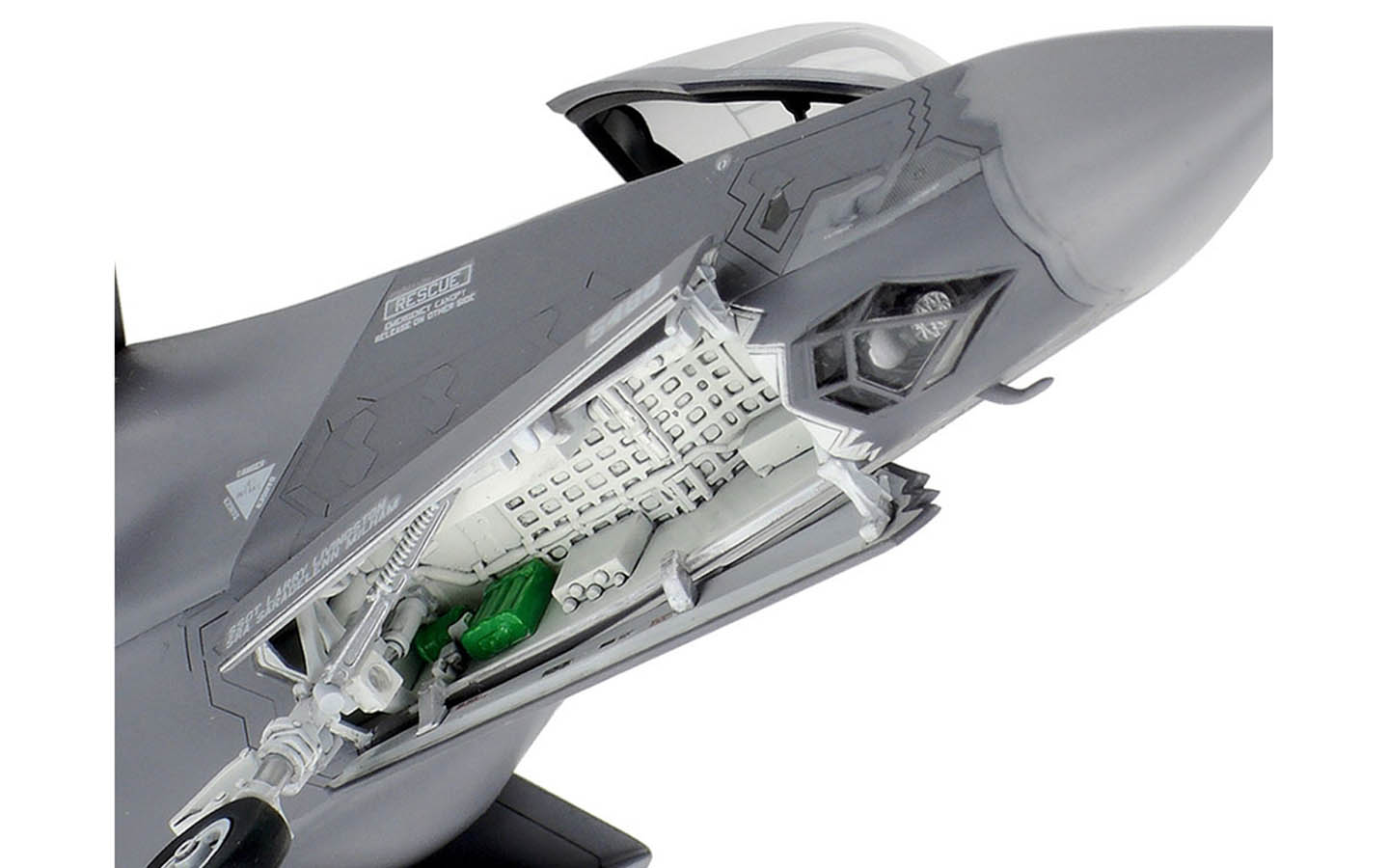 Lockheed Martin F-35A Lightning II - Tamiya 60792 | kingshobby.com