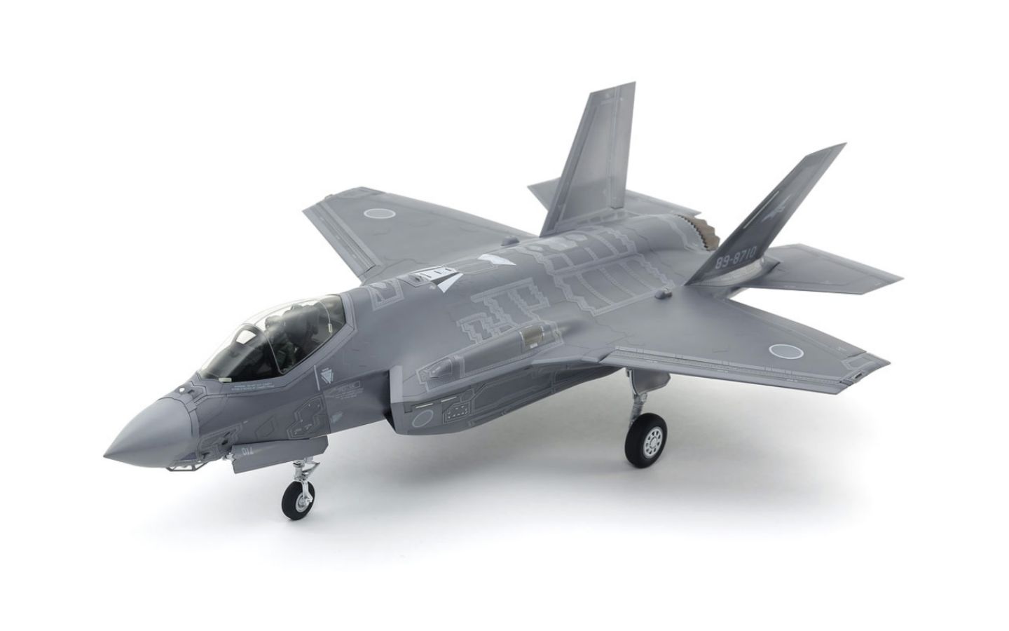 Lockheed F-35A Lightning II - Tamiya 61124 | kingshobby.com