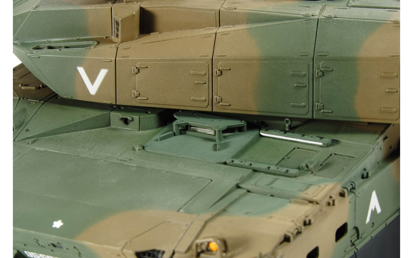 JGSDF Type 10 Tank/Def Pe Part - Tank School Markings - Tamiya 25173 ...