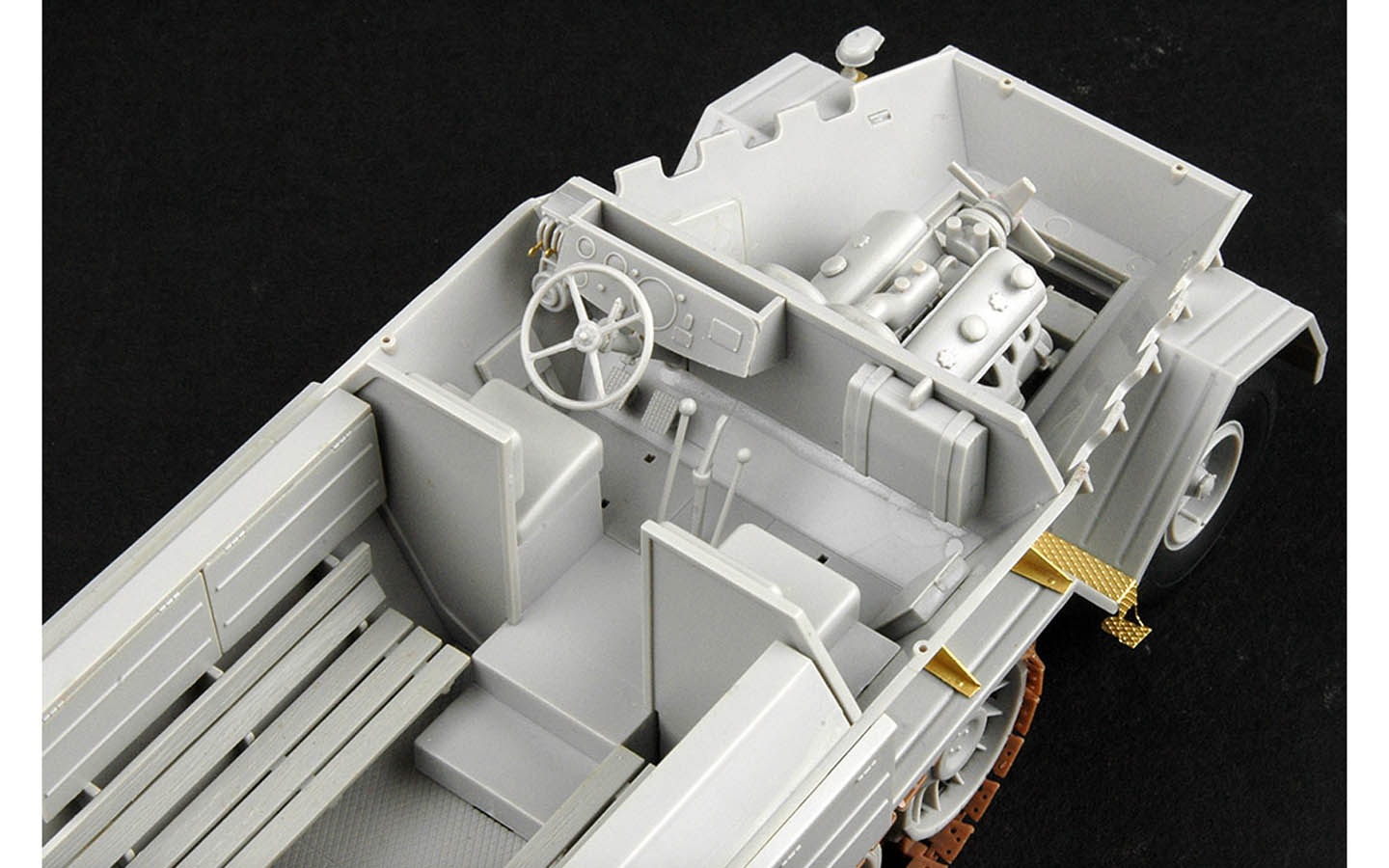 German Sd.Kfz. 8 Gepanzerte 12t - Trumpeter 01584 | kingshobby.com