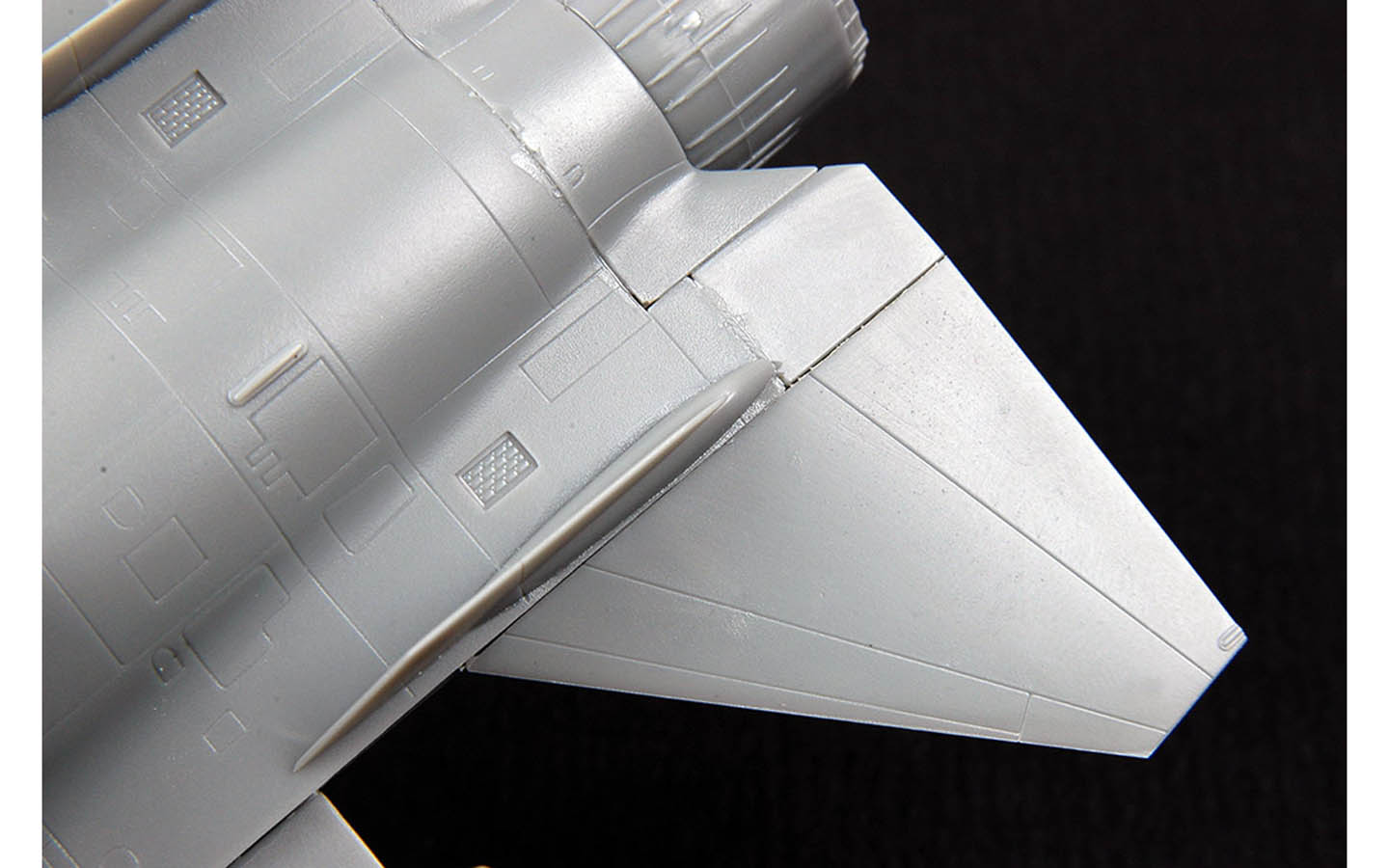 Chinese FC-1 Fierce Dragon (Pakistani JF-17 Thunder) - Trumpeter 01657 ...