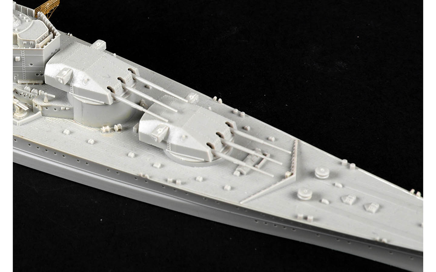 German Gneisenau Battleship - Trumpeter 06736 | kingshobby.com