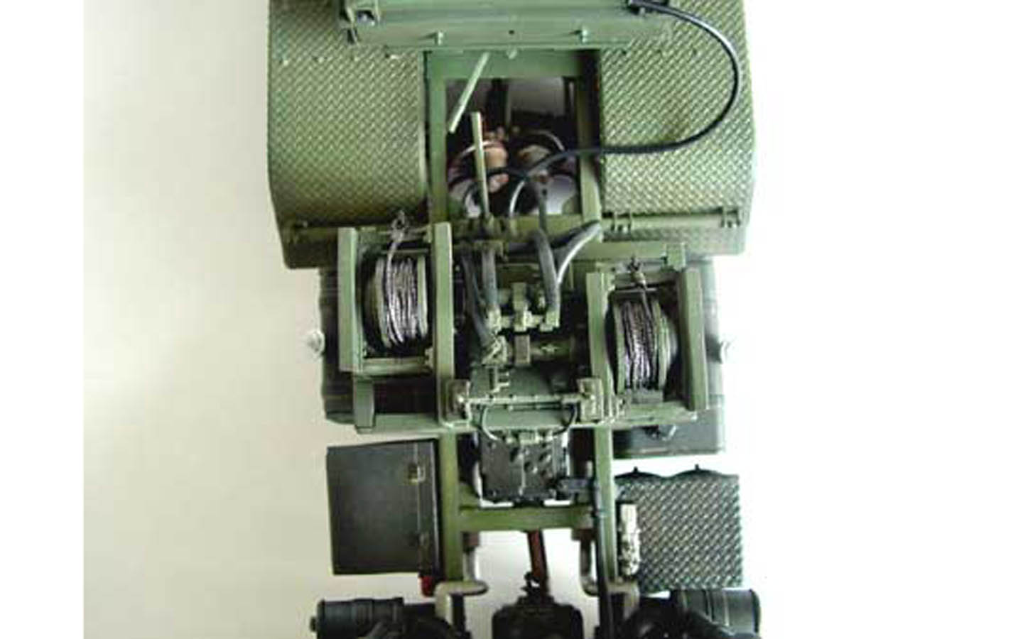 Chinese 50 Ton Tank Transporter - Trumpeter 00201 | kingshobby.com