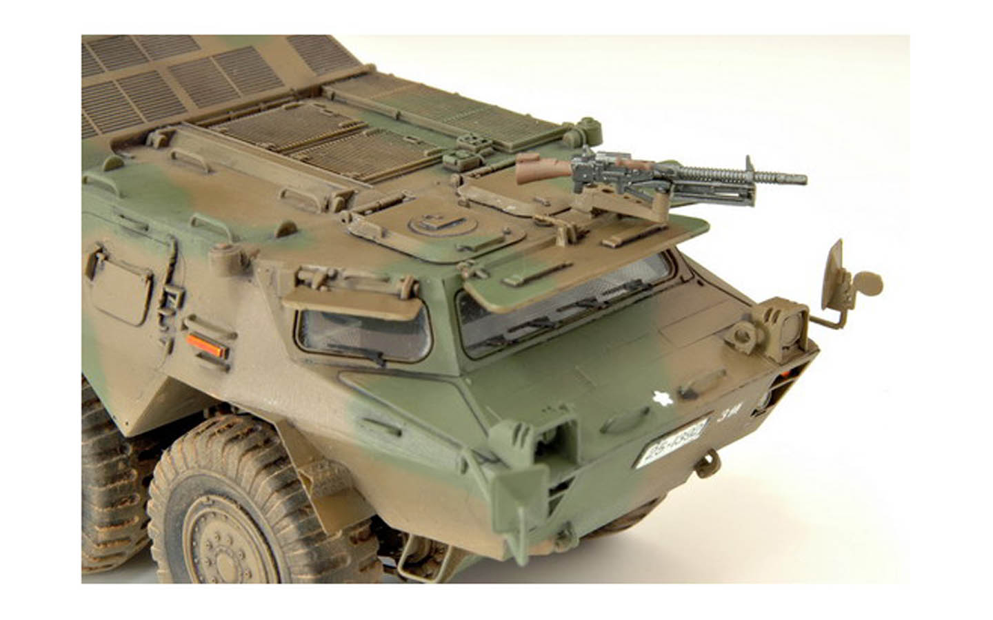 JGSDF Type 82 Command Post - Trumpeter 00326 | kingshobby.com