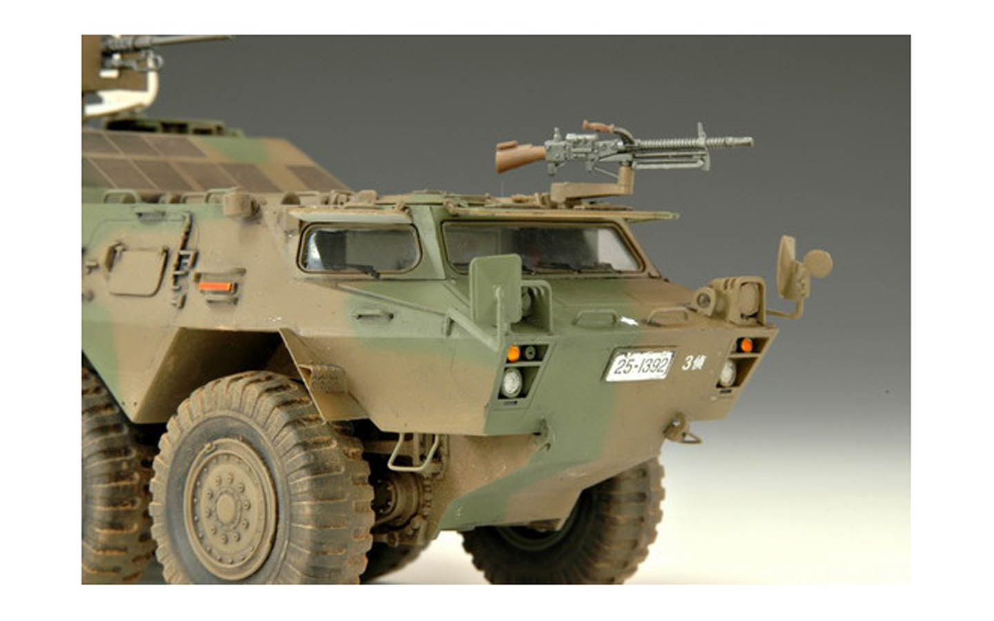 JGSDF Type 82 Command Post - Trumpeter 00326 | kingshobby.com