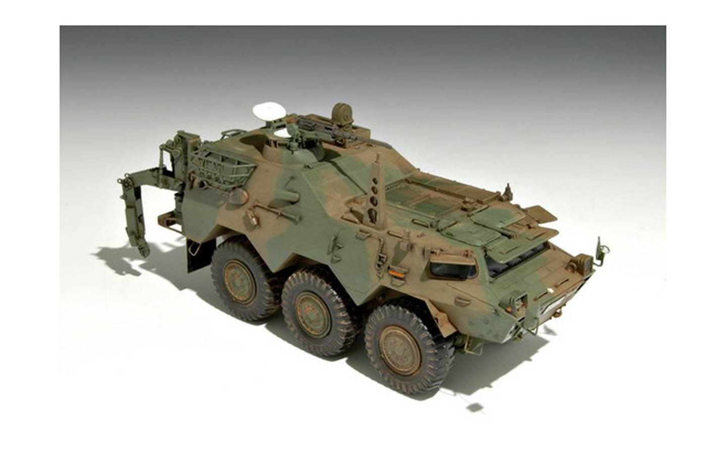 JGSDF NBC Detection Vehicle - Trumpeter 00330 | kingshobby.com