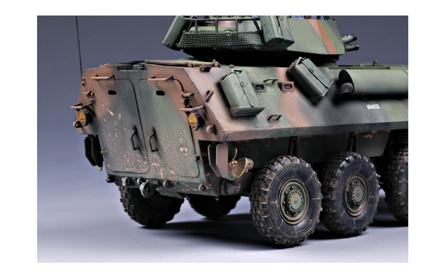 USMC LAV-25, Piranha - Trumpeter 00349 | kingshobby.com