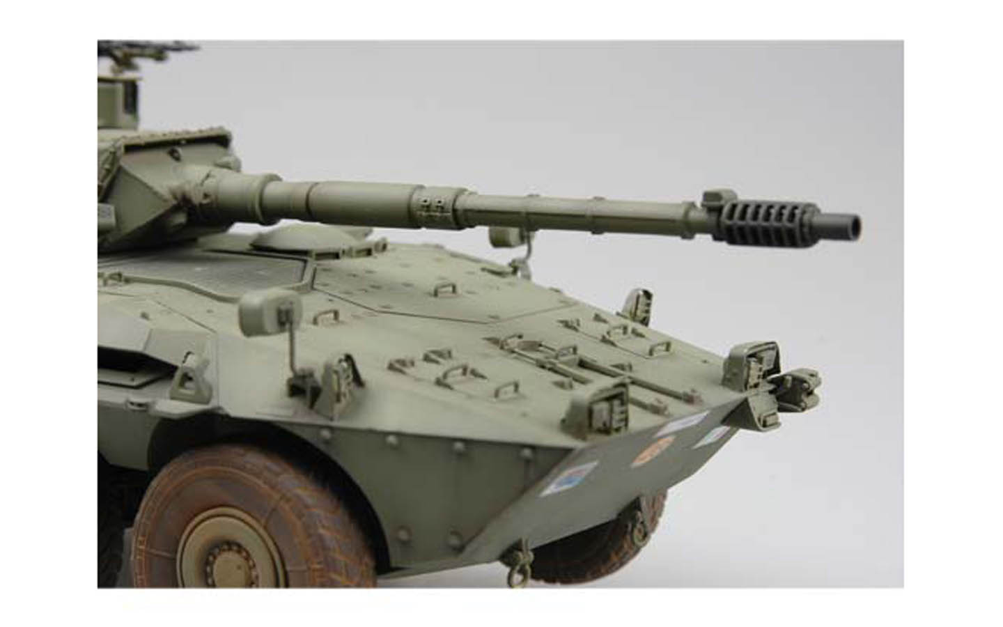 B1 Centauro AFV, Late Version (3rd Series) - Trumpeter 00387 ...