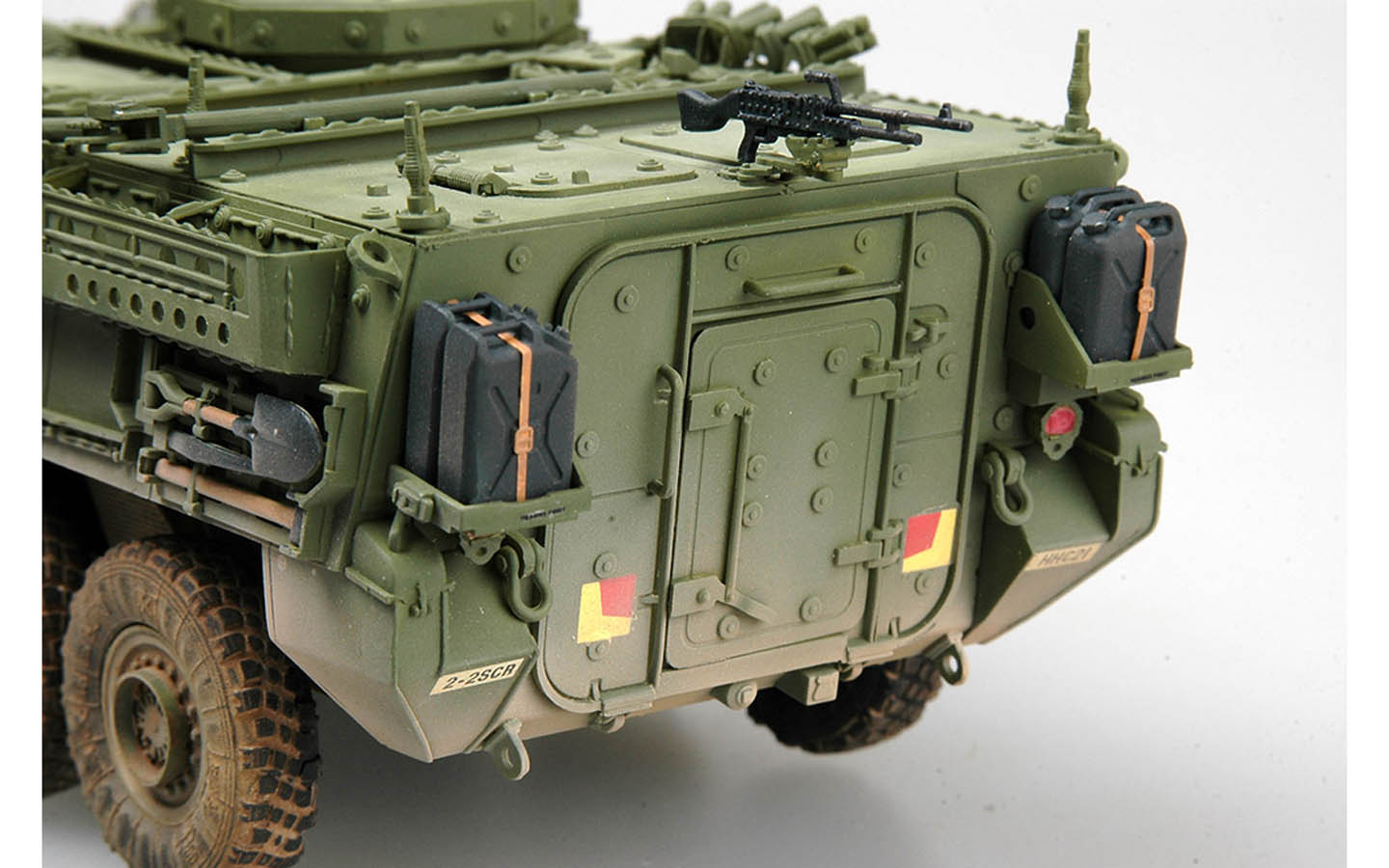 M1127 Stryker Reconnaissance Vehicle (RV) - Trumpeter 00395 ...