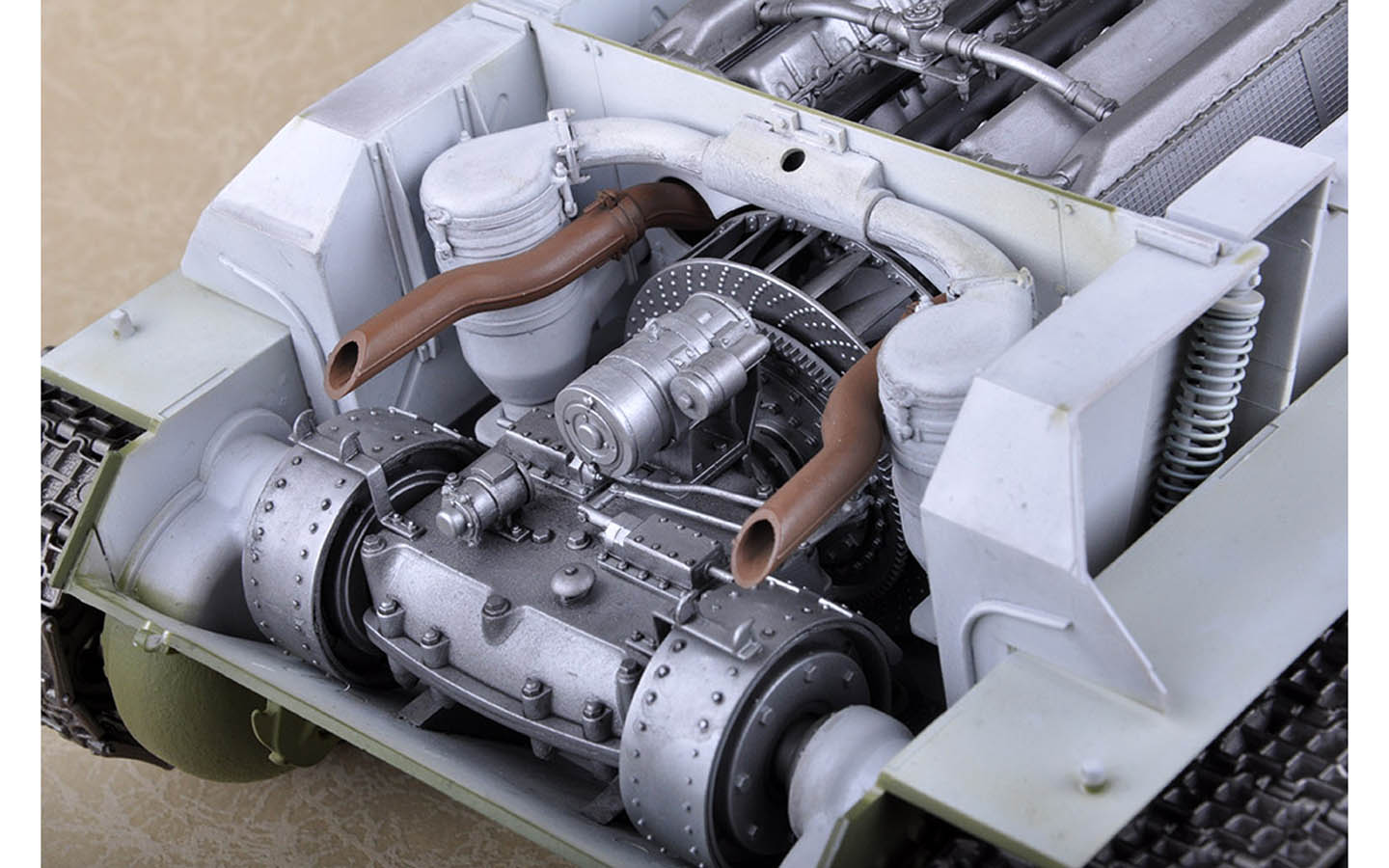 Soviet SU-100 Tank Destroyer - Trumpeter 00915 | kingshobby.com