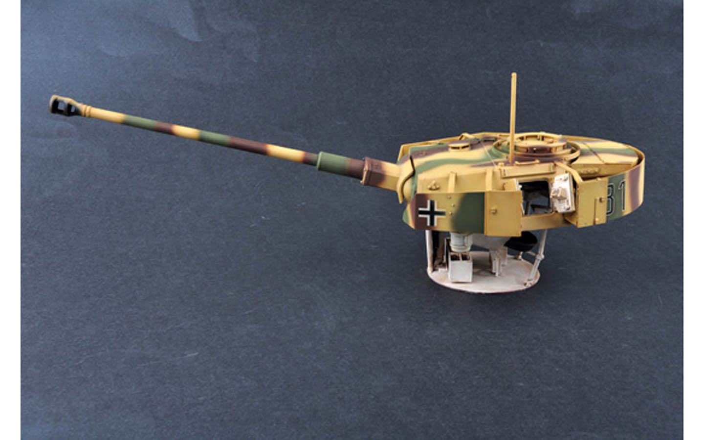 German Pz.Beob.Wg. IV Ausf. J Medium Tank - Trumpeter 00922 ...