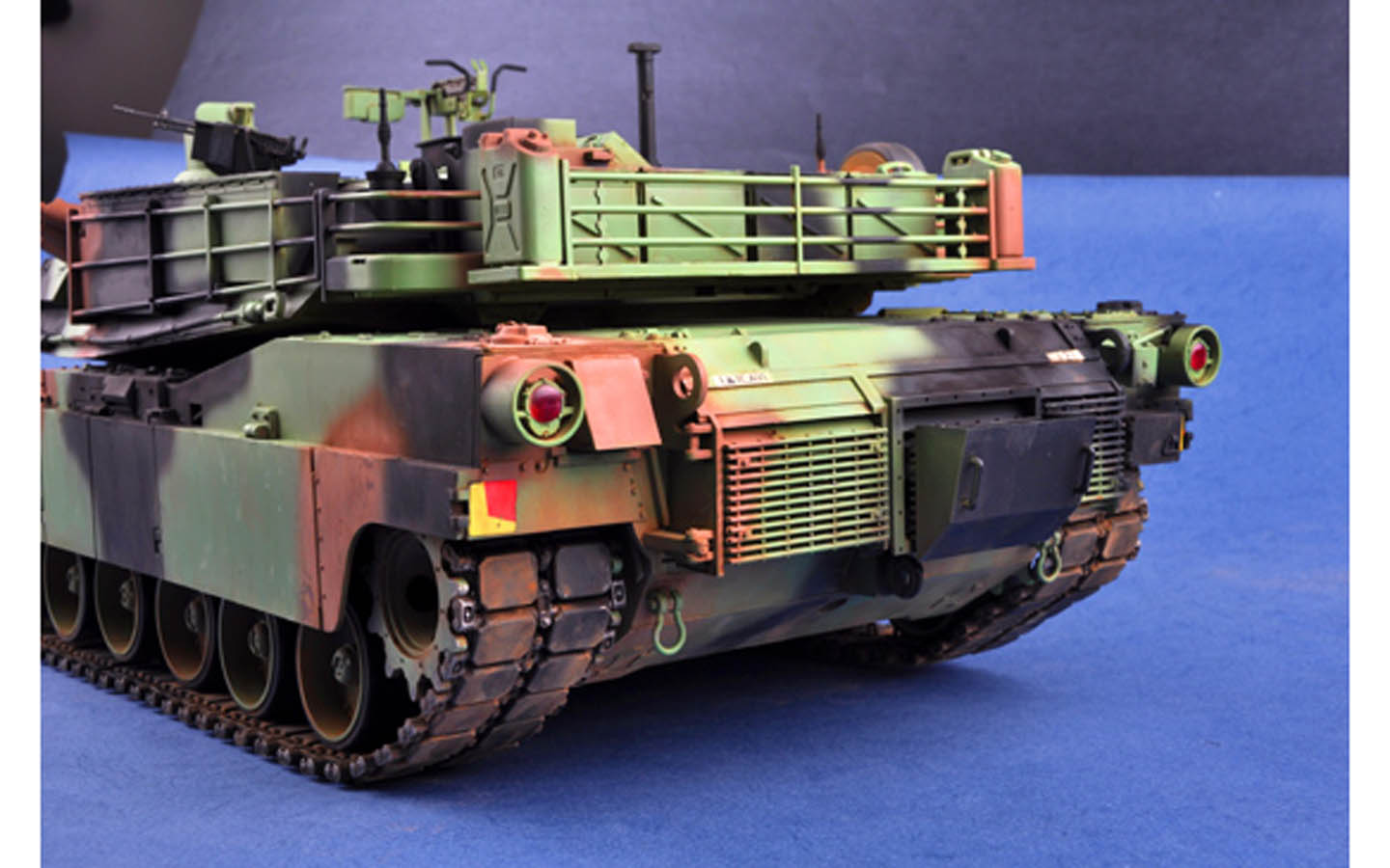 US M1A1 AIM MBT - Trumpeter 00926 | kingshobby.com