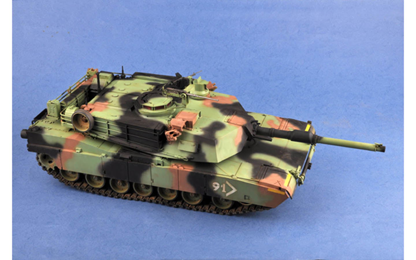 US M1A1 AIM MBT - Trumpeter 00926 | kingshobby.com