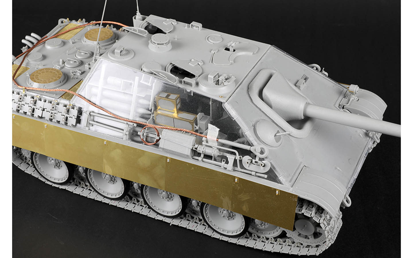 German Sd.Kfz 173 Jagdpanther Early Version - Trumpeter 00934 | kingshobby.com