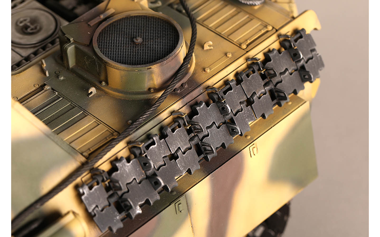 German Sd.Kfz 173 Jagdpanther Late Version - Trumpeter 00935 | kingshobby.com