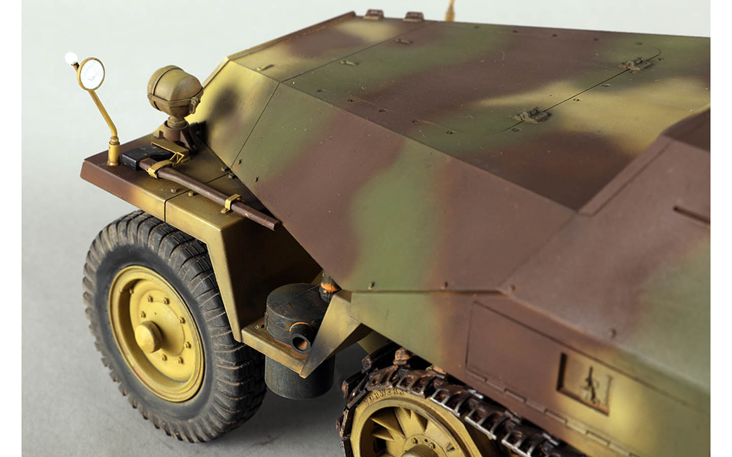 Sd.Kfz. 251/22 Ausf. D - Trumpeter 00943 | kingshobby.com