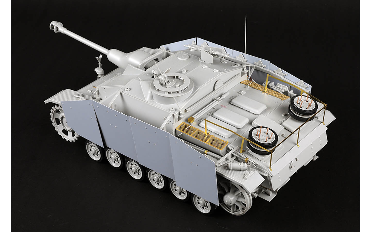 StuG.III Ausf. G Late Production (2 in 1) - Trumpeter 00947 ...