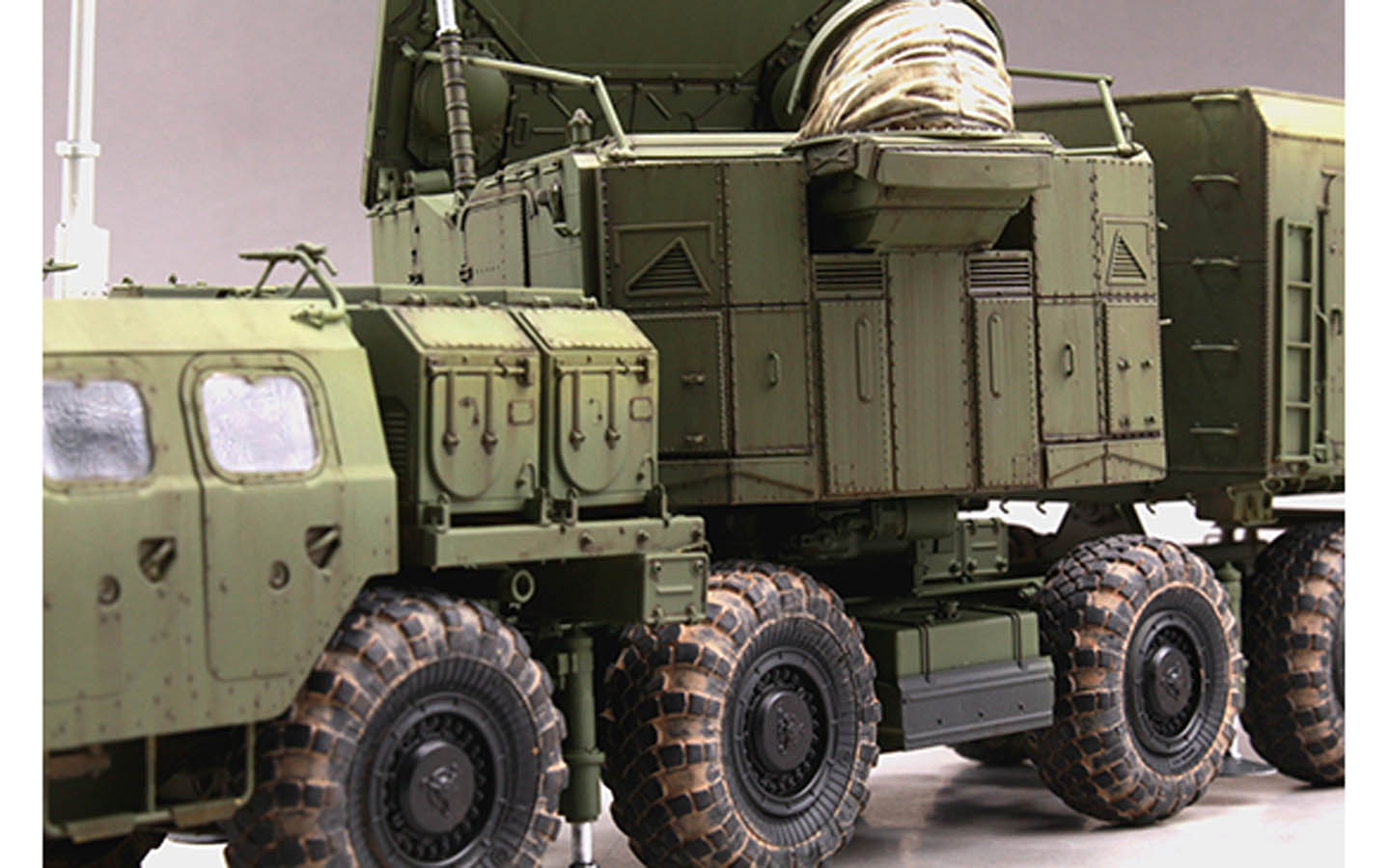 Russian 30N6E Flaplid Radar System - Trumpeter 01043 | kingshobby.com