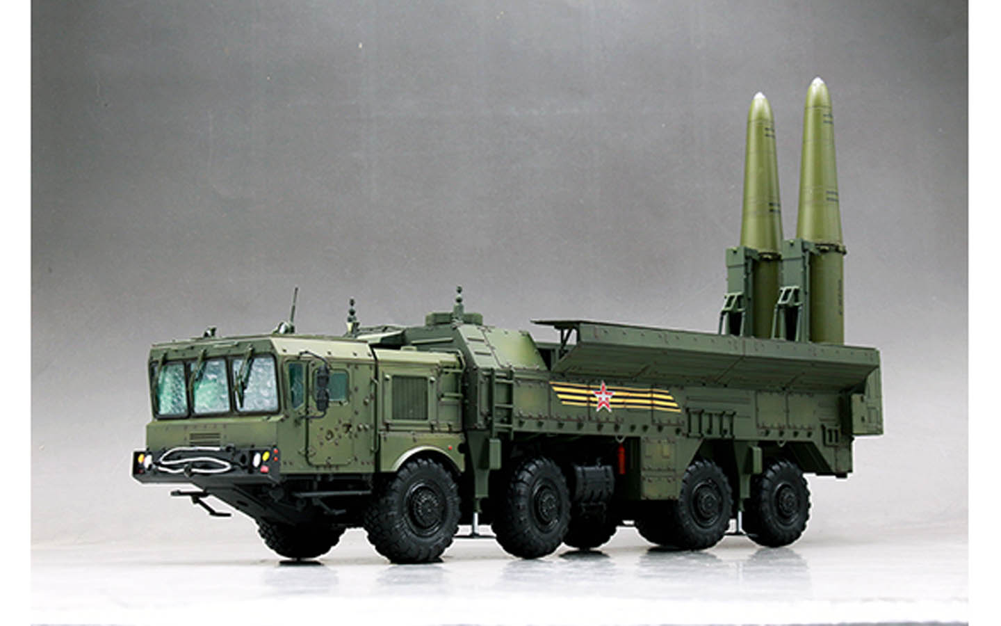 Russian 9P78-1 TEL for 9K720 Iskander-M System (SS-26 Stone ...