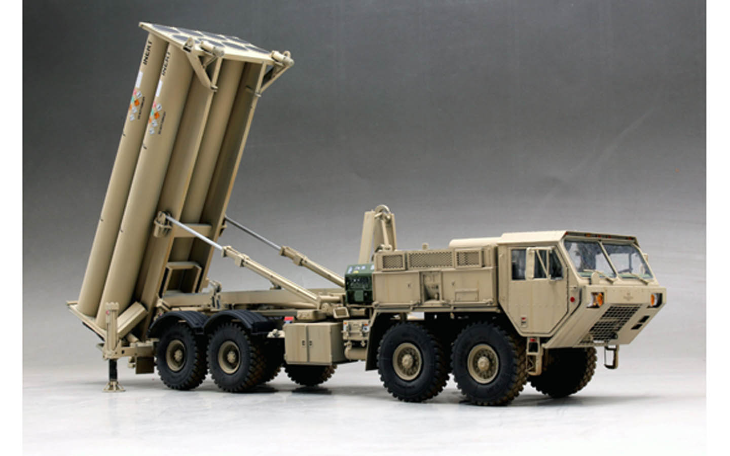 Terminal High Altitude Area Defense (THAAD) - Trumpeter 01054 ...