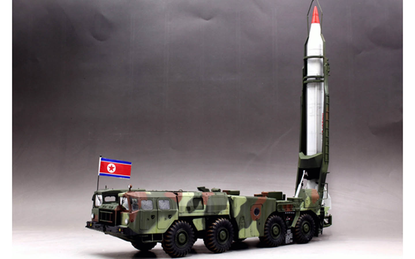 DPRK Hwasong-5, Short Range Tactical Ballistic Missile - Trumpeter ...
