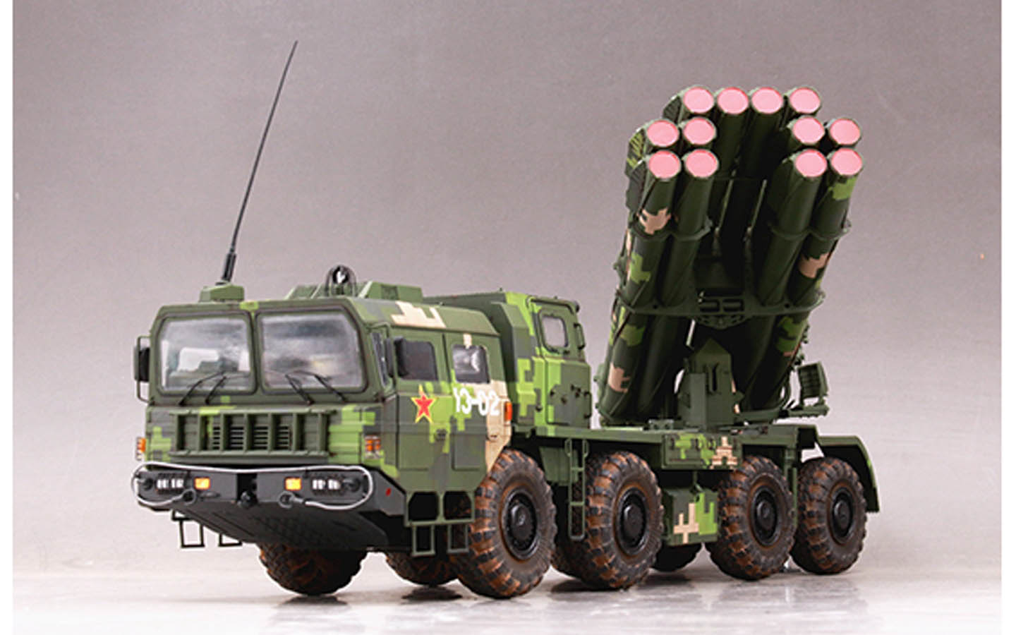 PHL-03 Multiple Launch Rocket System - Trumpeter 01069 | kingshobby.com