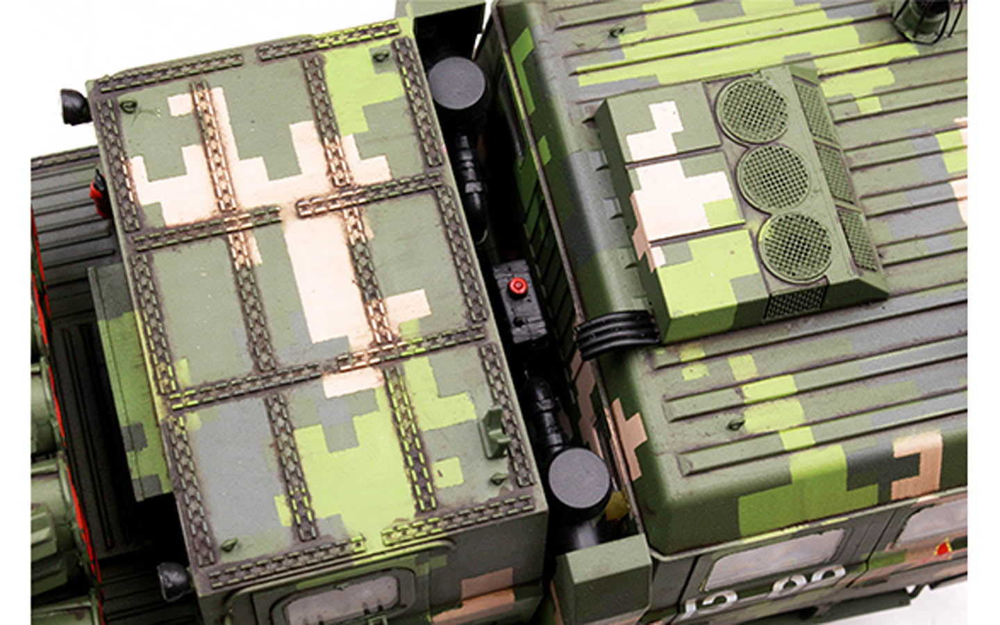 PHL-03 Multiple Launch Rocket System - Trumpeter 01069 | kingshobby.com