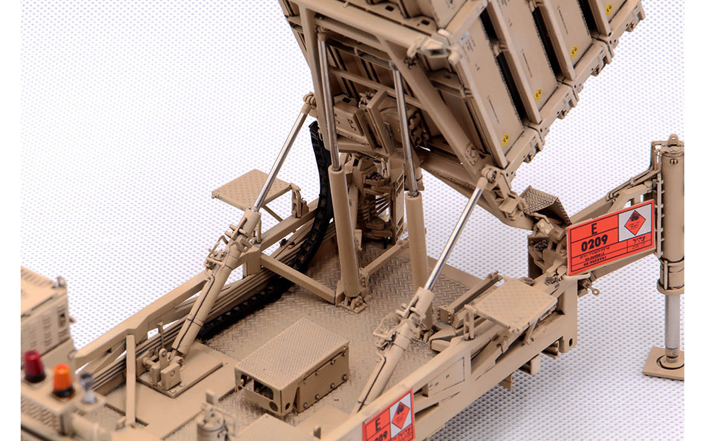 Iron Dome Air Defense System - Trumpeter 01092 | kingshobby.com