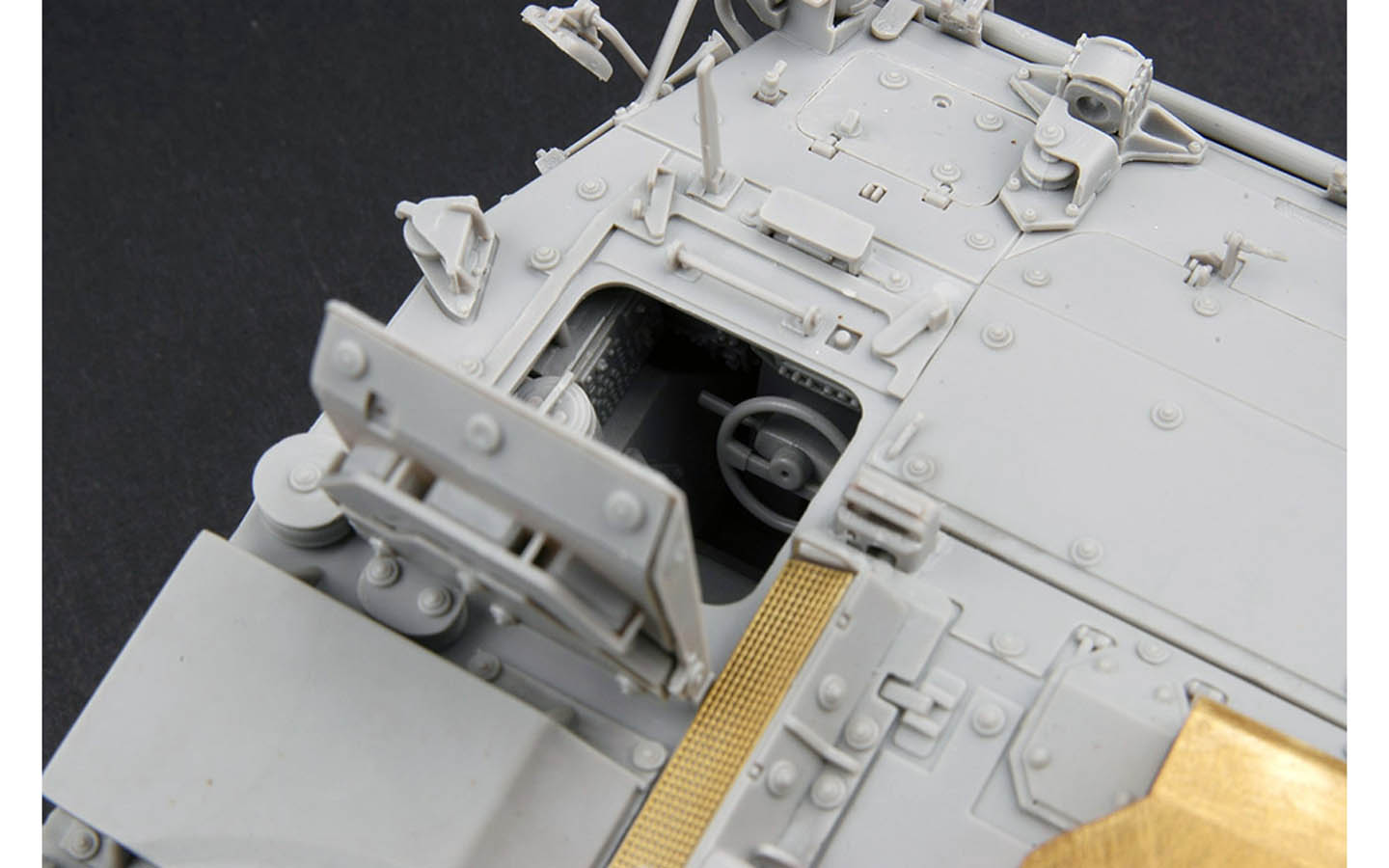 M1129 Stryker Mortar Carrier Vehicle MC-B - Trumpeter 01512 ...