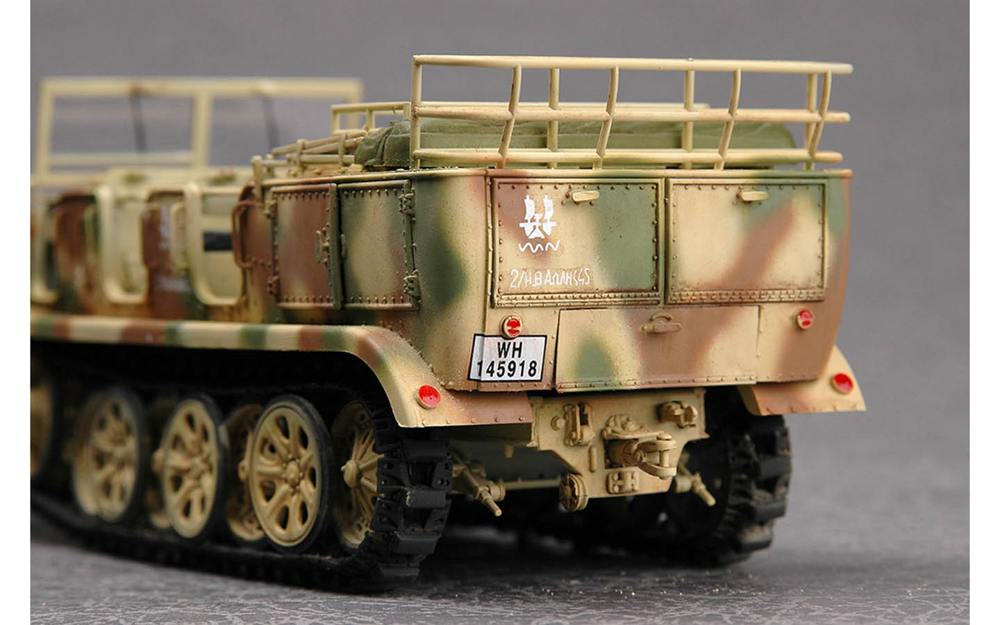 German Sd.Kfz. 7 Mittlerer Zugkraftwagen 8t, Early Version - Trumpeter ...