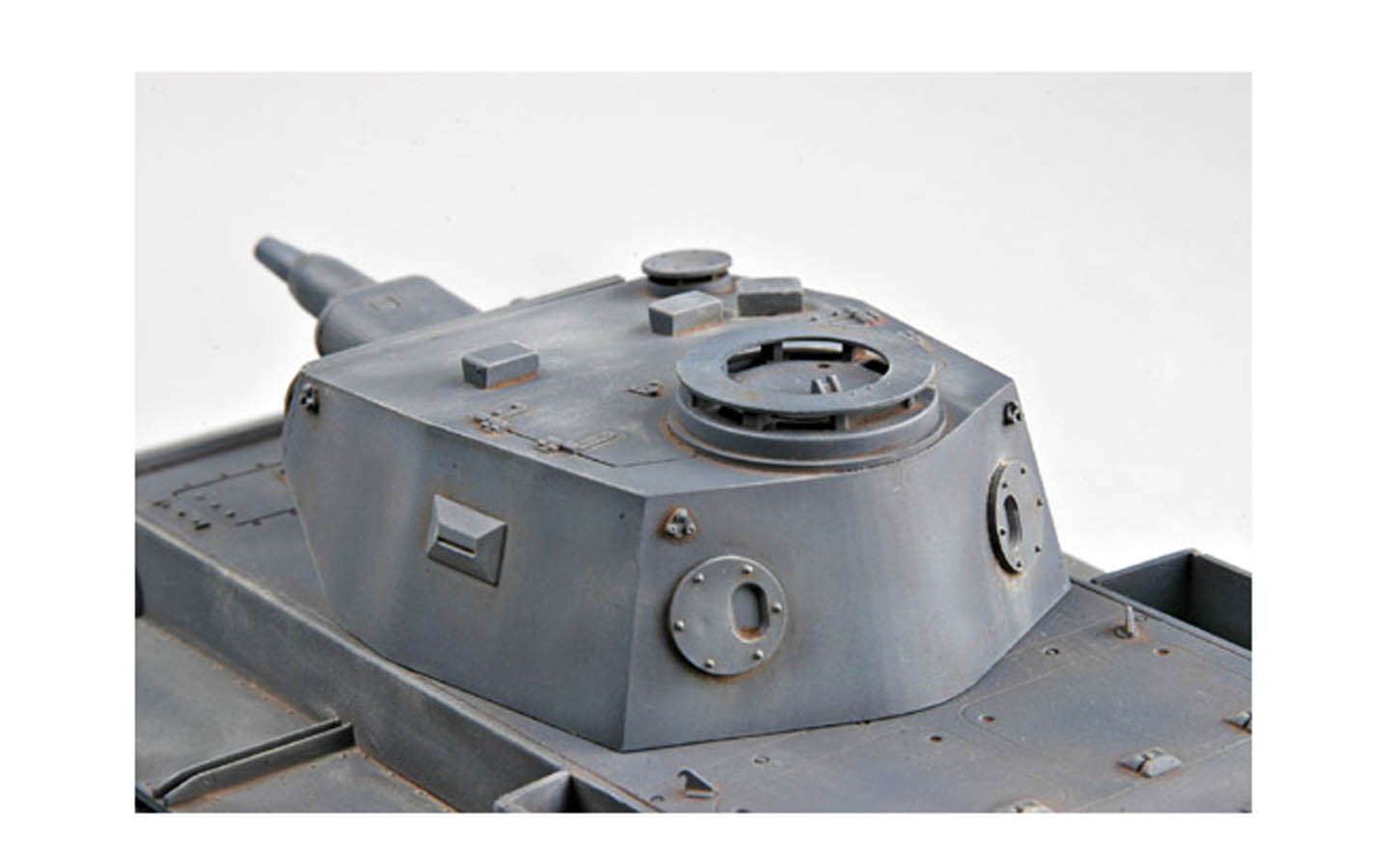 German VK 3001(H) PzKpfw VI (Ausf A) - Trumpeter 01515 | kingshobby.com