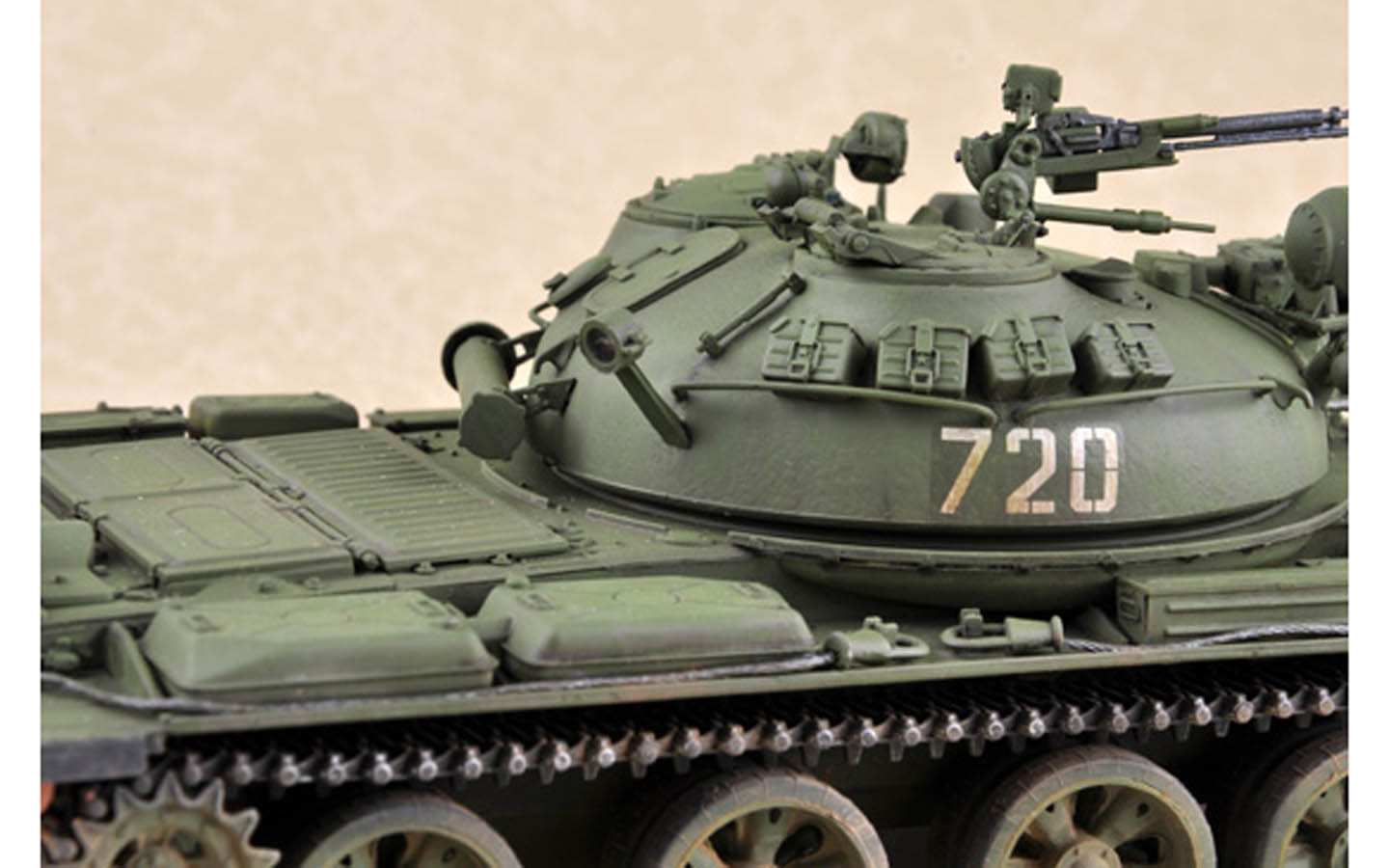 Russian T-62 Model 1975 (Model 1972+KTD-2) - Trumpeter 01552 ...