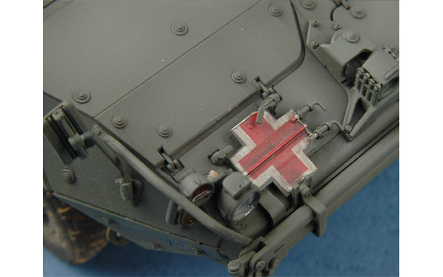 M1133 Stryker MEV - Trumpeter 01559 | kingshobby.com