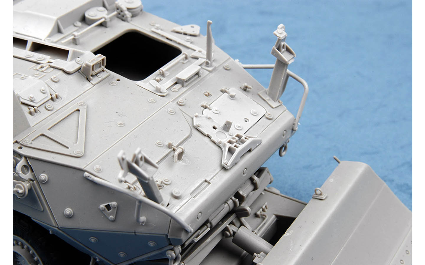 M1132 Stryker ESV, Engineer Squad Vehicle w/LWMR-Mine Roller/SOB ...