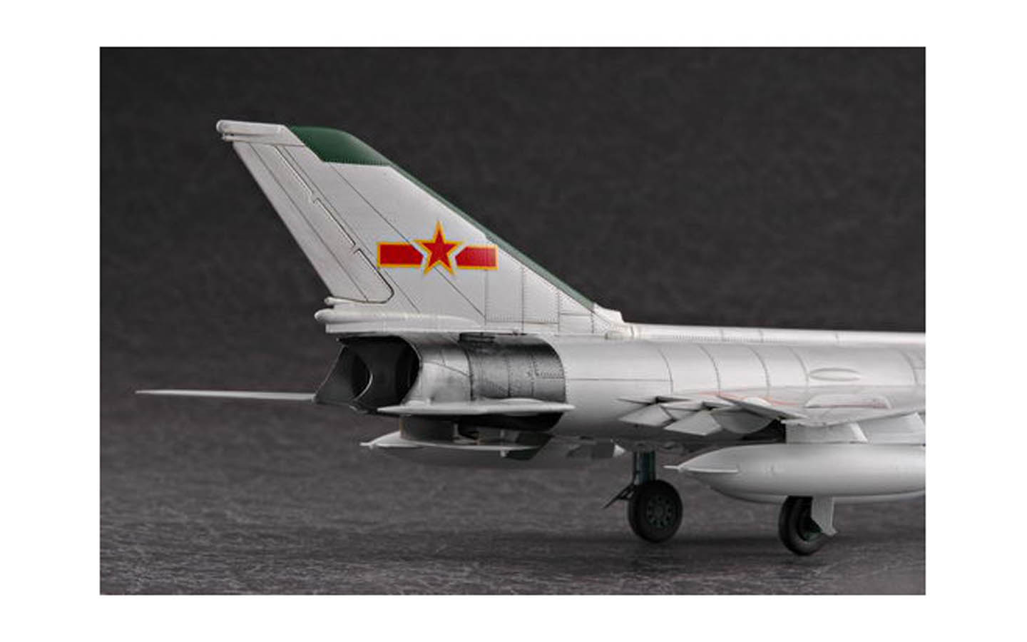 Shenyang F-8II, Finback-B - Trumpeter 01610 | kingshobby.com