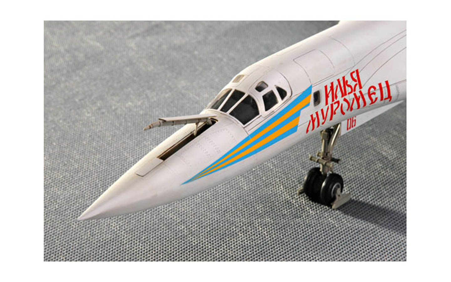 Tu-160, Blackjack, Bomber - Trumpeter 01620 | kingshobby.com