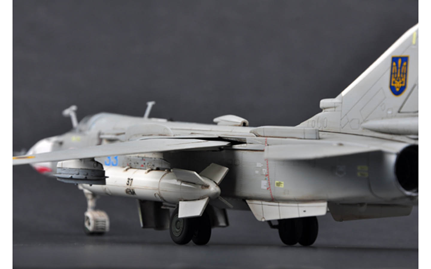 Su-24MR Fencer-E - Trumpeter 01672 | kingshobby.com