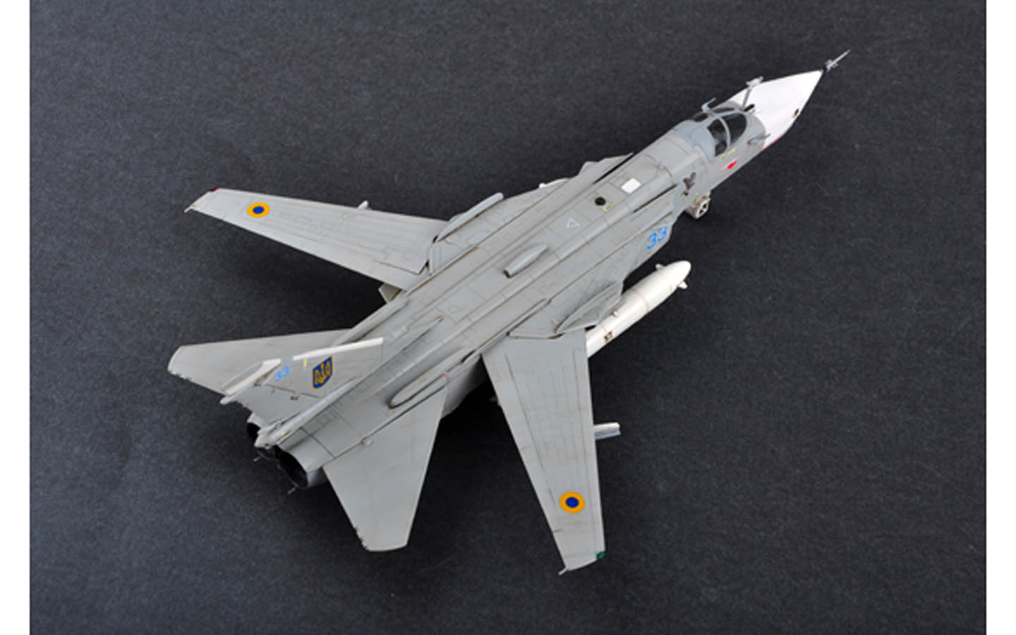 Su-24MR Fencer-E - Trumpeter 01672 | kingshobby.com