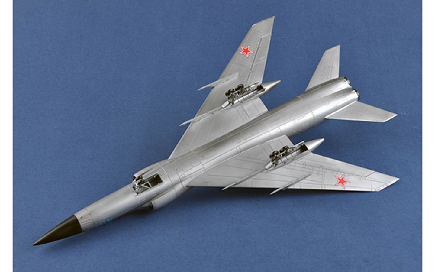 Tu-128M Fiddler - Trumpeter 01687 | kingshobby.com