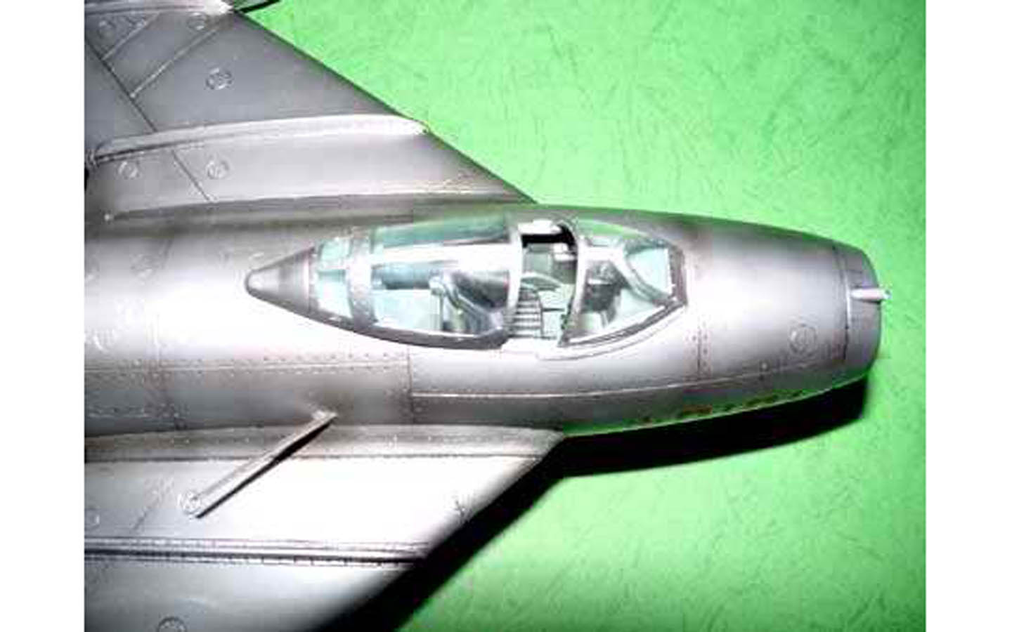 F-5 Fighter (MIG-17F) - Trumpeter 02205 | kingshobby.com