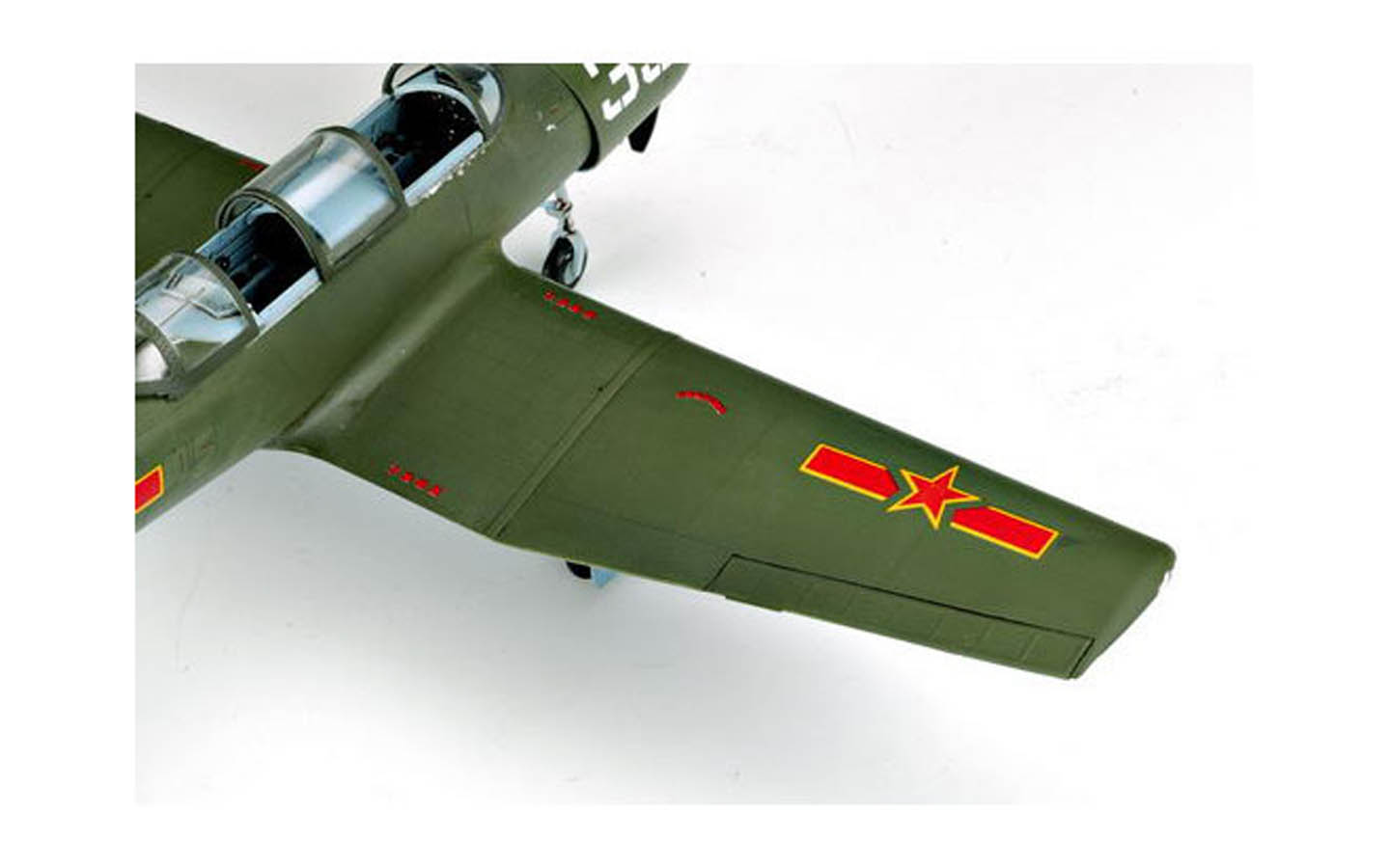 China Nanchang CJ-6 - Trumpeter 02240 | kingshobby.com