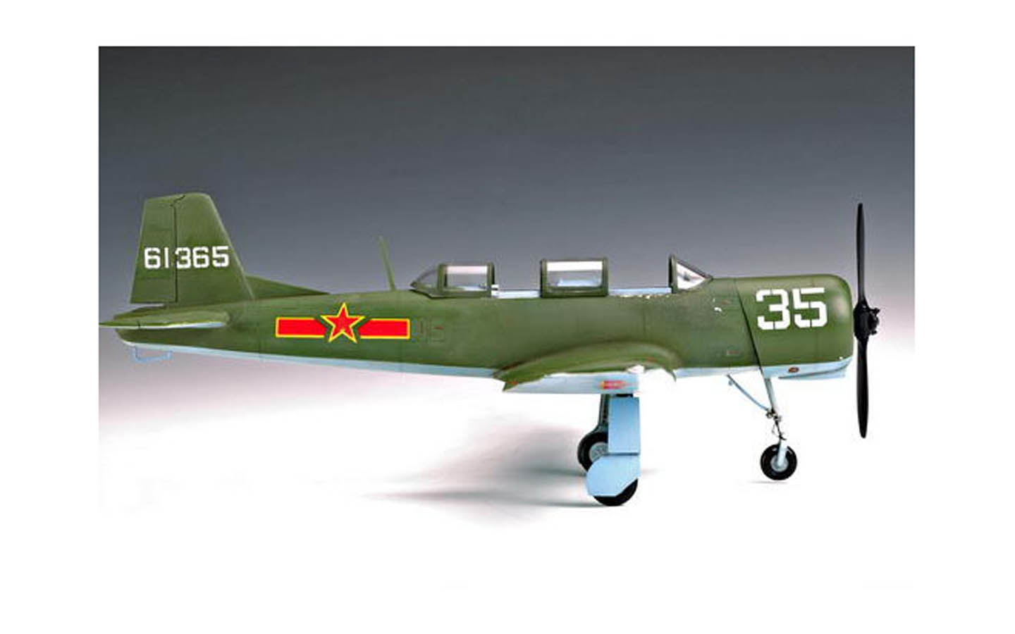 China Nanchang CJ-6 - Trumpeter 02240 | kingshobby.com