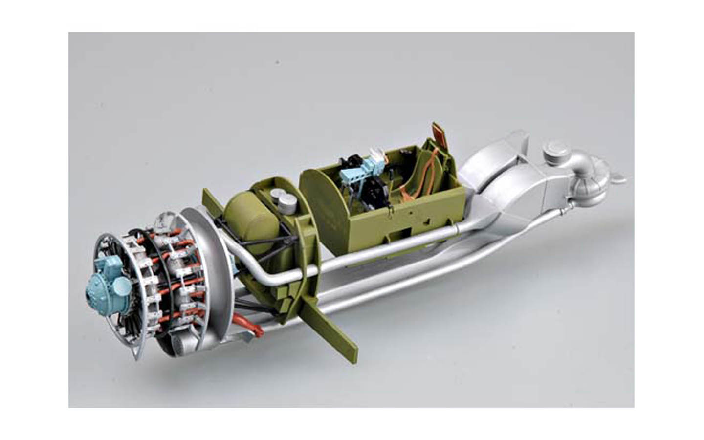 P-47D Thunderbolt, Razorback - Trumpeter 02262 | kingshobby.com