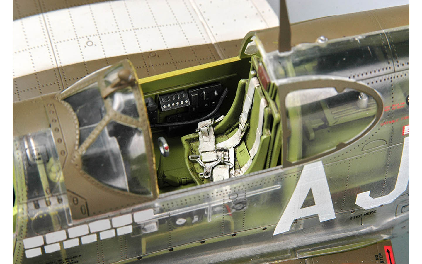 P-51B Mustang II - Trumpeter 02274 | kingshobby.com