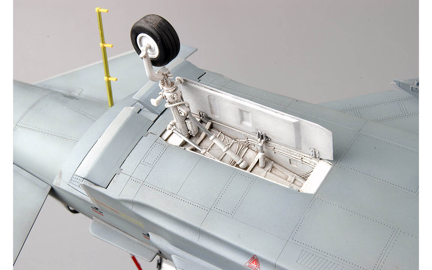 EF-2000B Eurofighter Typhoon - Trumpeter 02279 | kingshobby.com