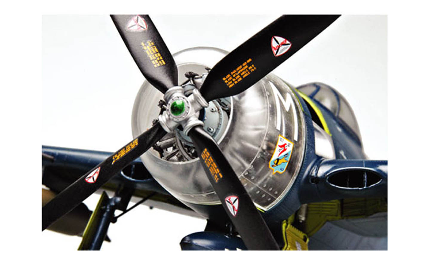 F8F-1B Bearcat - Trumpeter 02284 | kingshobby.com