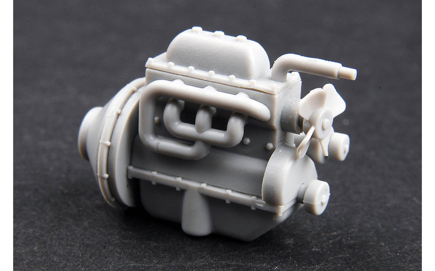 Soviet Aerosan RF-8/GAZ-98 - Trumpeter 02322 | kingshobby.com