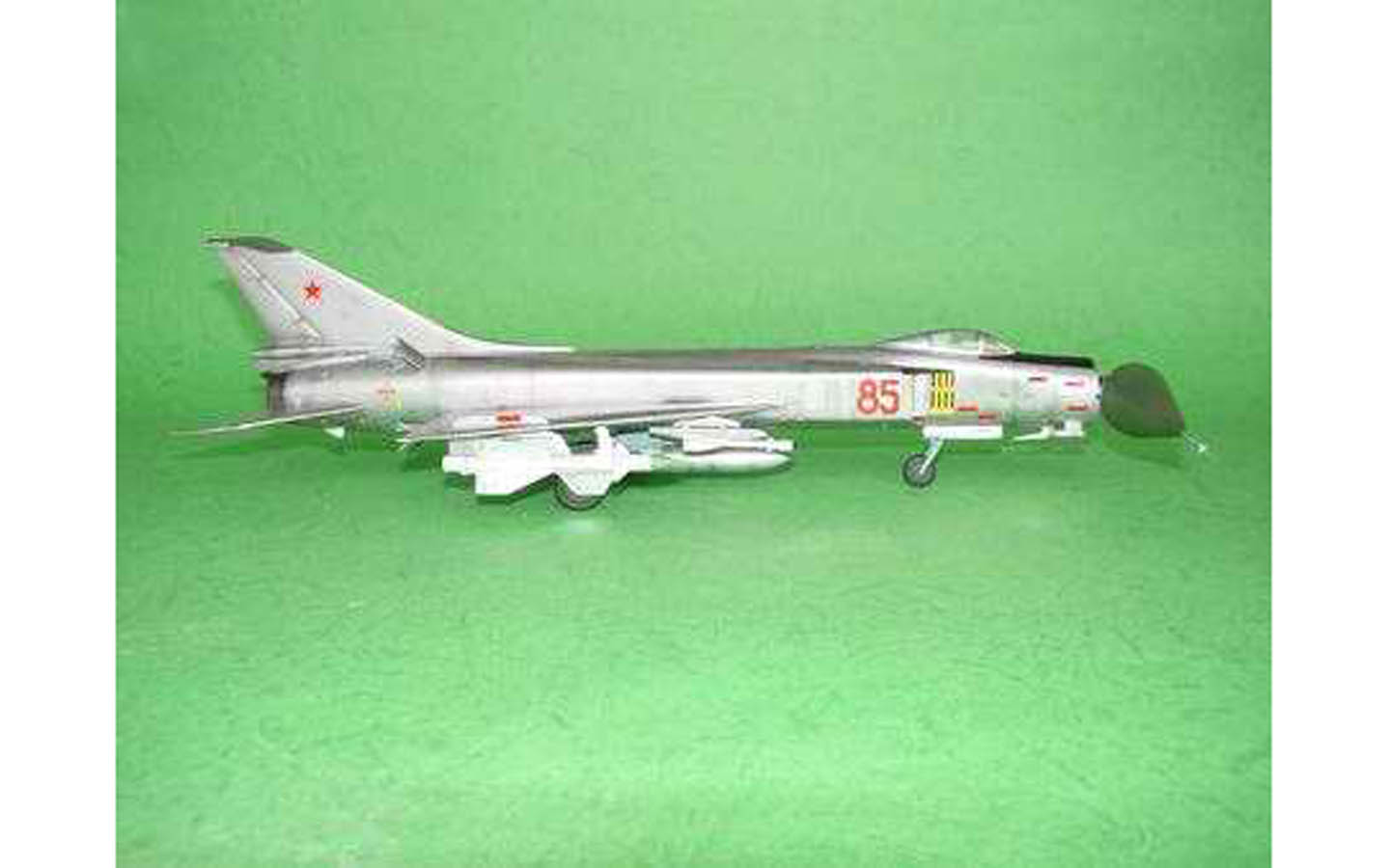 Sukhoi Su-15 Flagon-A - Trumpeter 02810 | kingshobby.com