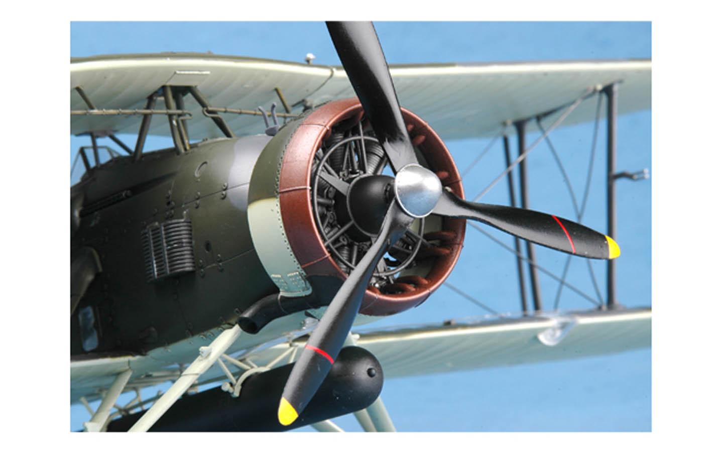 Fairey Swordfish Mk. I - Trumpeter 03207 | kingshobby.com