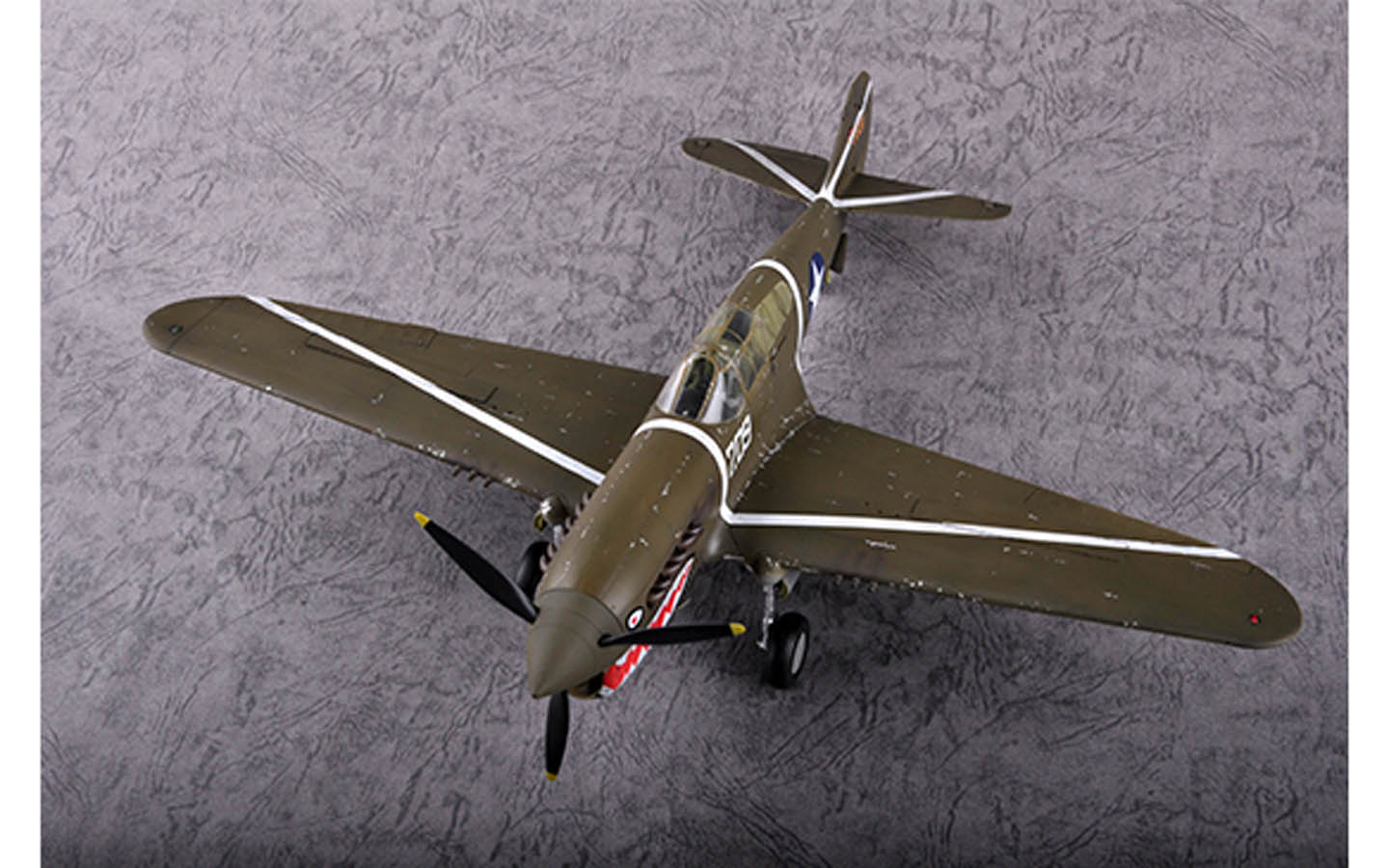 P-40F War Hawk - Trumpeter 03227 | kingshobby.com